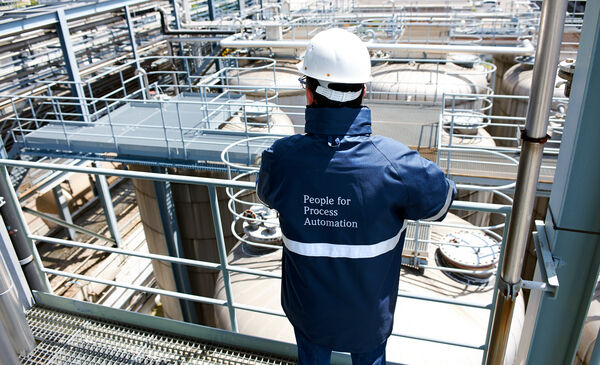 Remote technical support and services from Endress+Hauser - UK ...